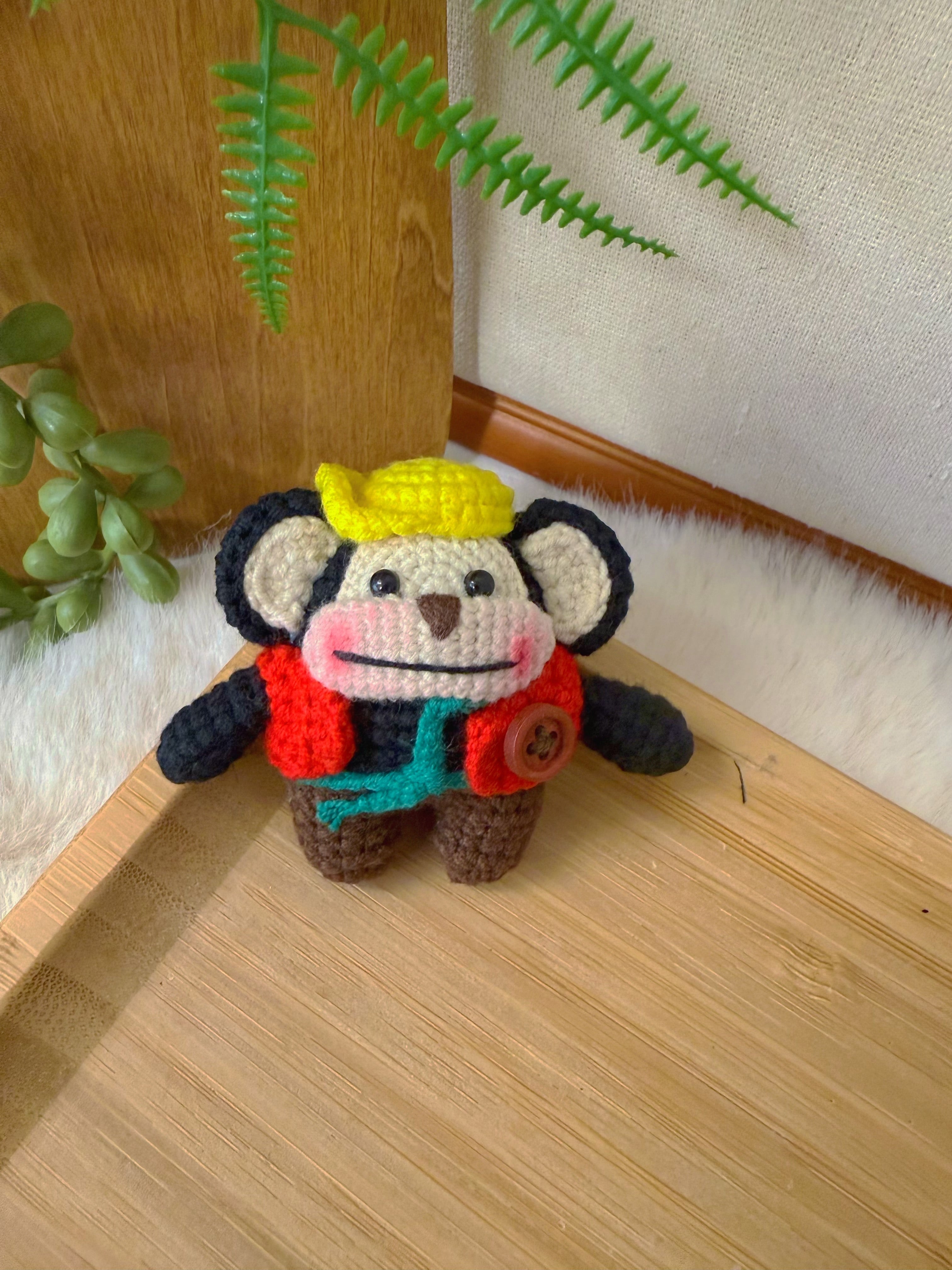 Gorilla Key Charm – YarnUp